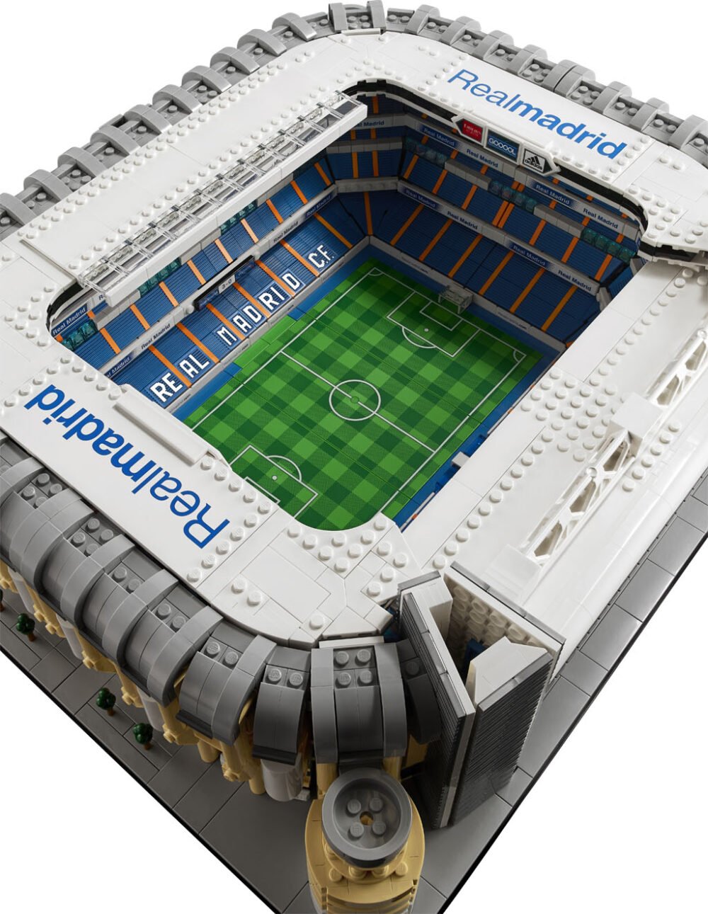 LEGO Real Madrid Estadio Santiago Bernabéu (10299) oficialmente anunciado